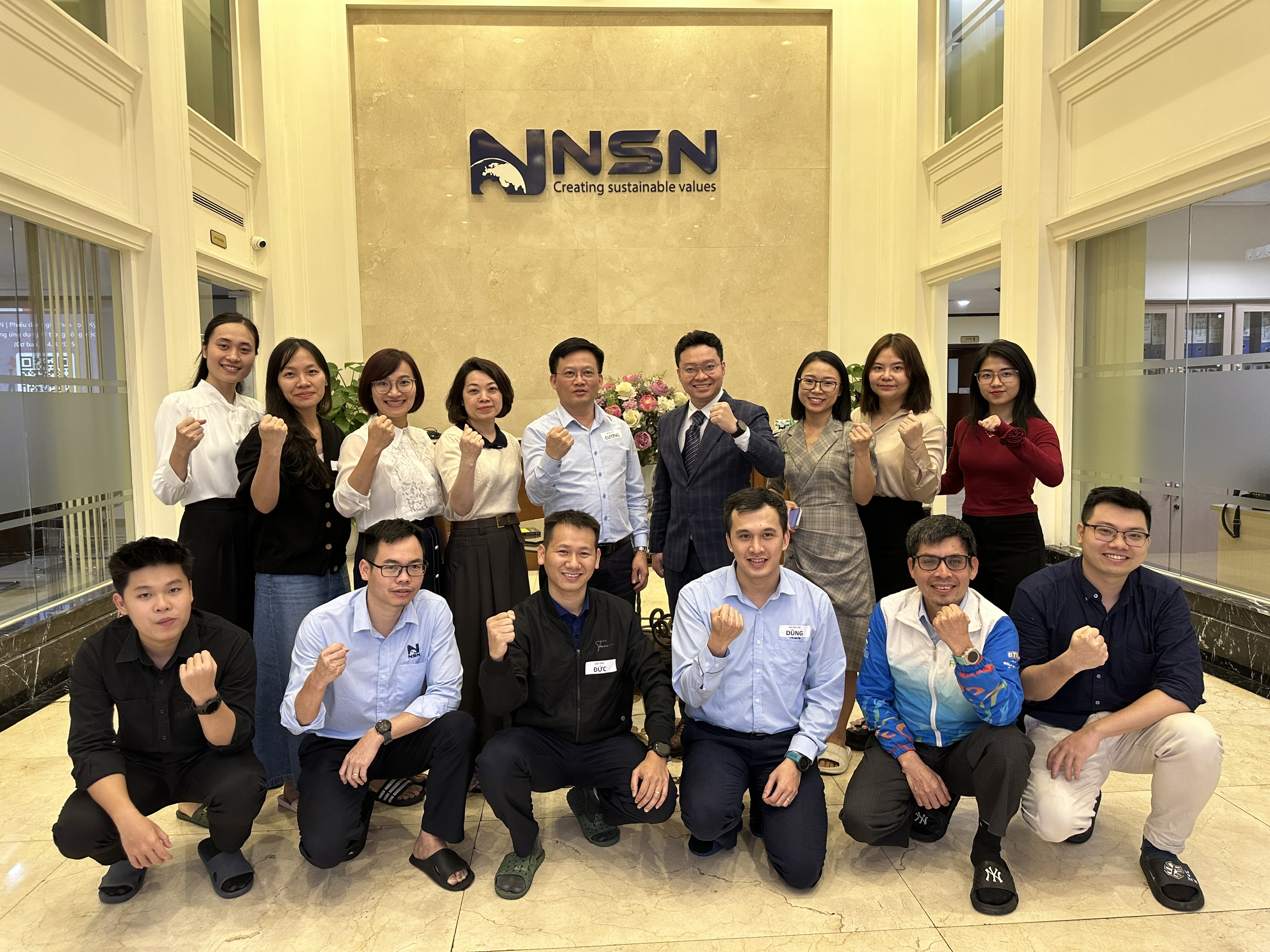 ỨNG DỤNG AI – BƯỚC TIẾN MỚI TRONG CÔNG VIỆC